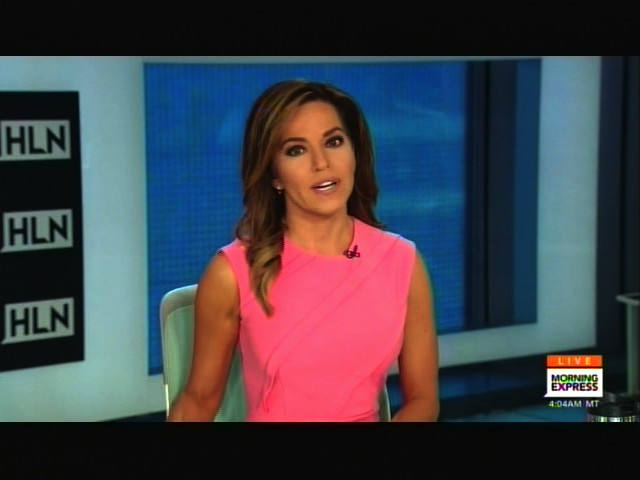 Robin Meade - Page 248 - TvNewsCaps