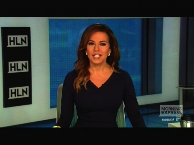 Robin Meade - Page 244 - TvNewsCaps