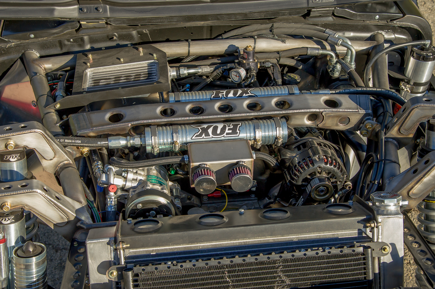 Mavcoat vs sharkhide | Pirate 4x4