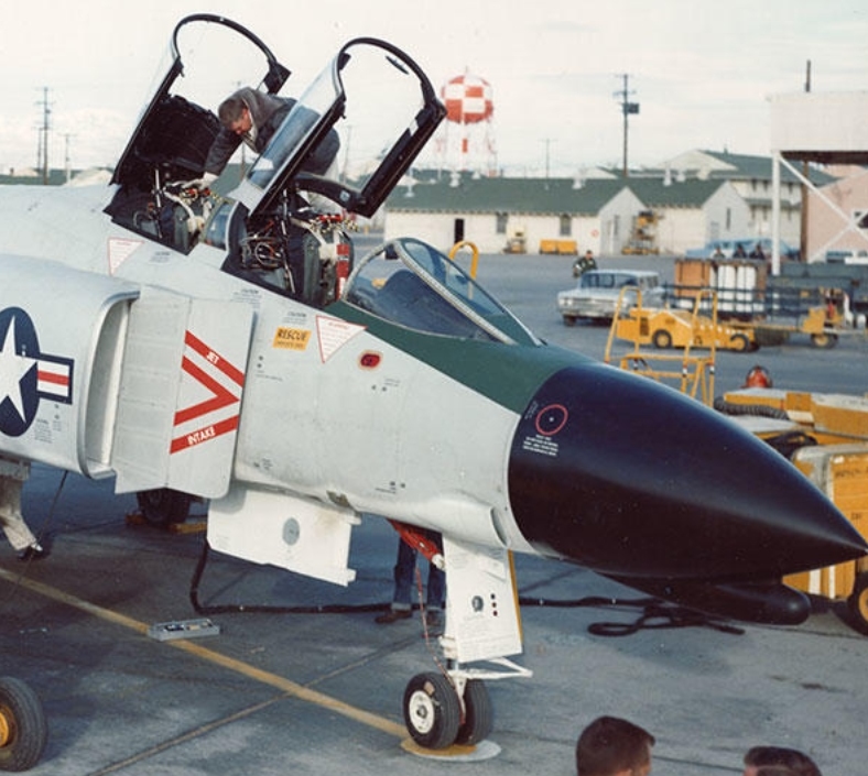 1/72 Hasegawa F-110A Spectre -- Uphill All The Way... - Work in ...