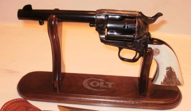 Display stand needed for my SAA | Colt Forum