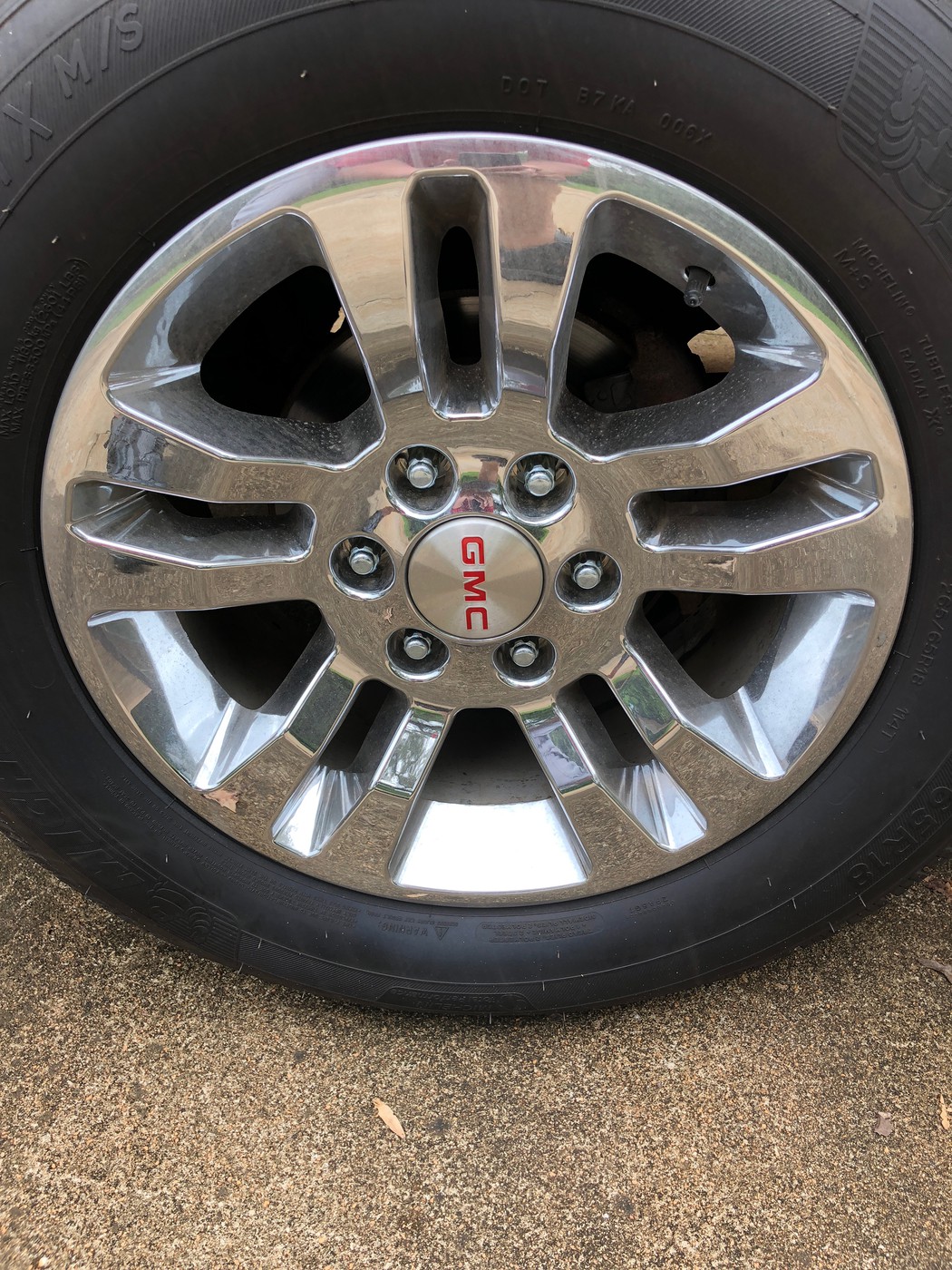 18 inch wheels already on my new Yukon | Chevy Tahoe Forum | GMC Yukon ...