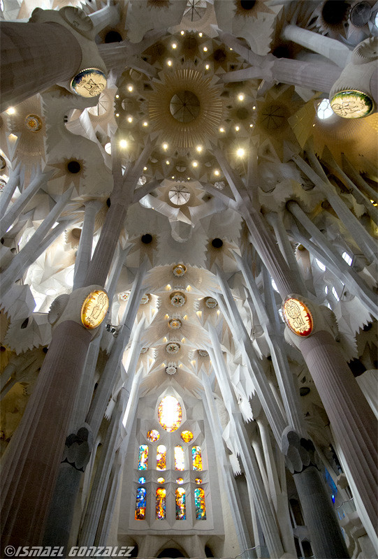 Spain, the travel series. Chapter 6: COLOR! - PentaxForums.com