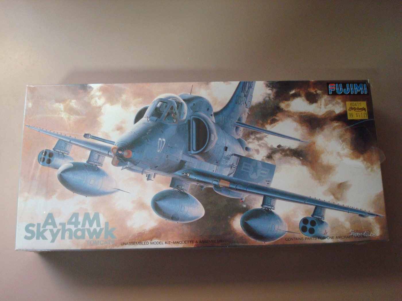 1/72 A-4 Skyhawk - Not Your Usual Colour Scheme GB - Britmodeller.com