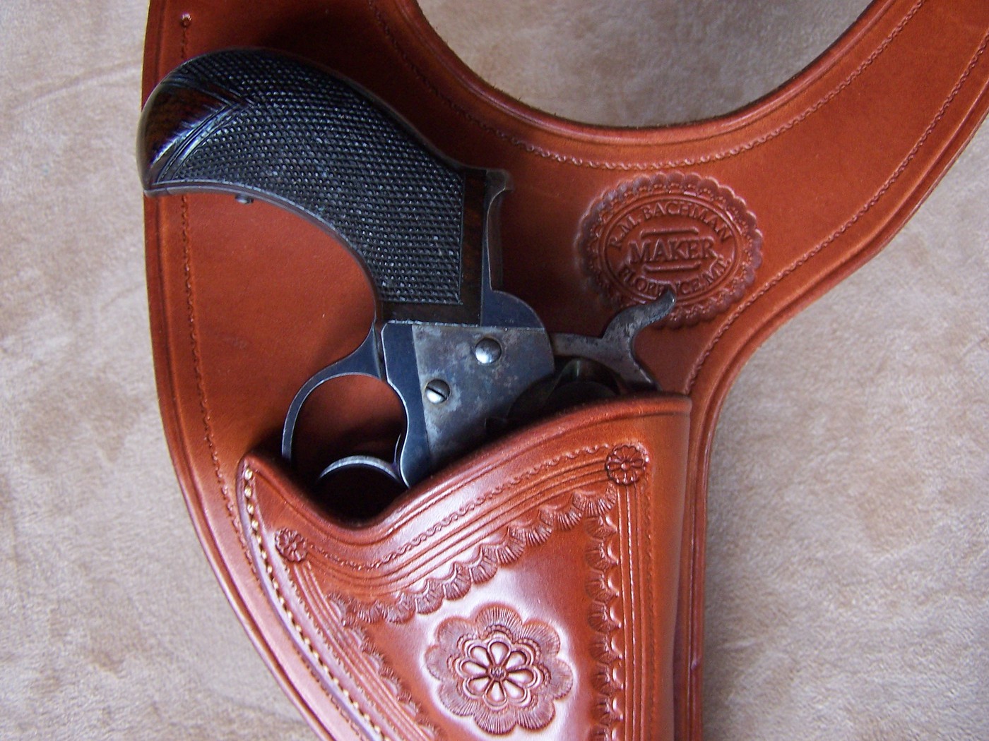 Just received a new holster for my Model 1877 Lightning revolver ...