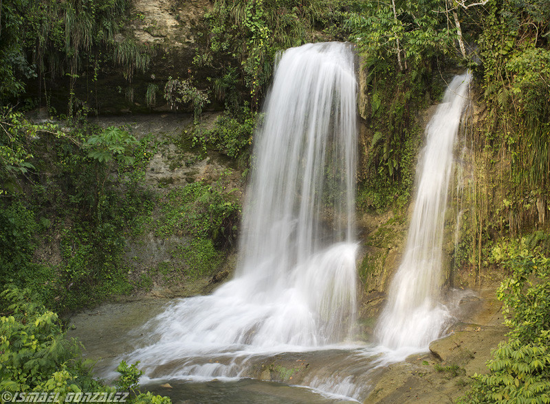 Salto Collazo waterfall over the years - PentaxForums.com