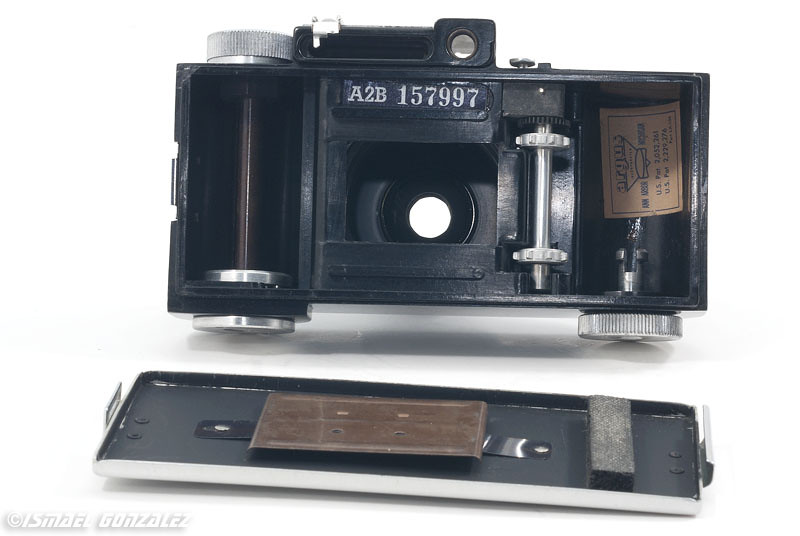 1948 Argus A2B: Entry level 35mm popularization camera - PentaxForums.com