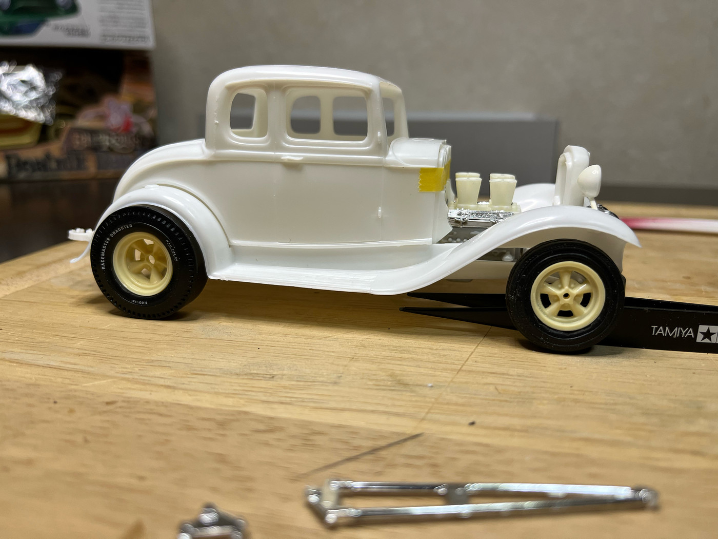 AMT 32 Ford Coupe Gasser - Scaleavenue
