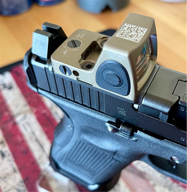 Trijicon RMR RM06 HRS - AR15.COM