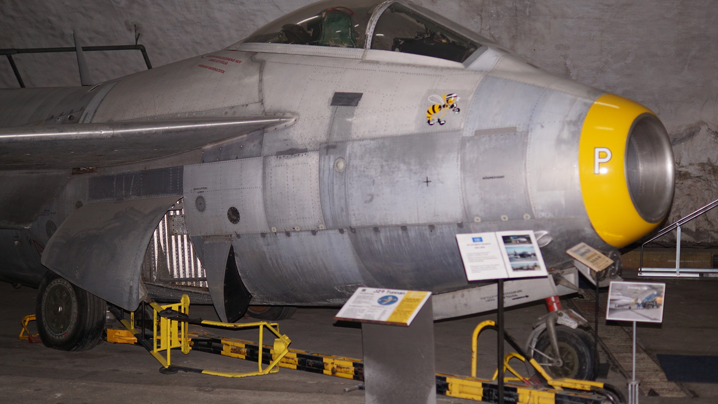 SAAB J 29 F "Tunnan", How to Fly a Barrel - Work in Progress - Aircraft ...