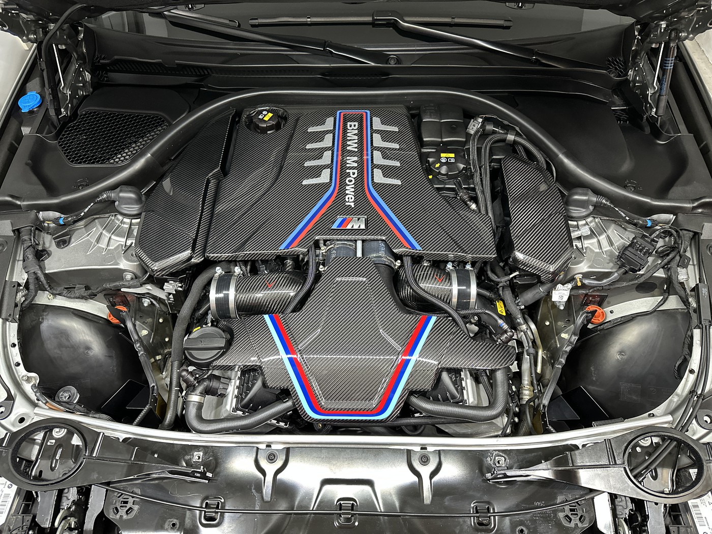 Eventuri Inlets and Intakes, and BMW Carbon Fiber engine covers.